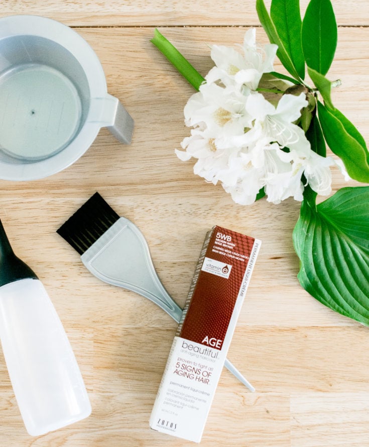 How to Apply a Professional Hair Color At Home