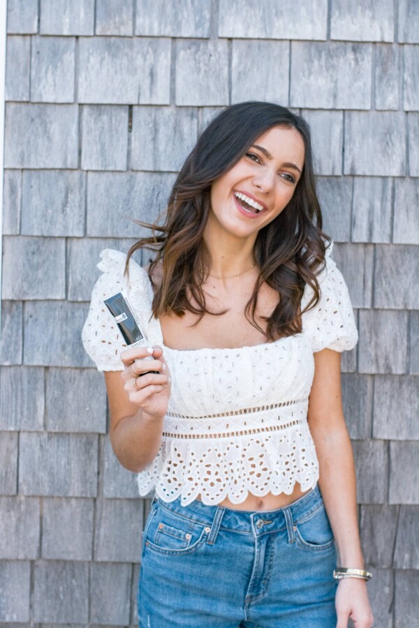 How to Apply a Professional Hair Color At Home