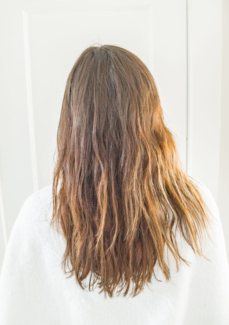 How to Apply a Professional Hair Color At Home