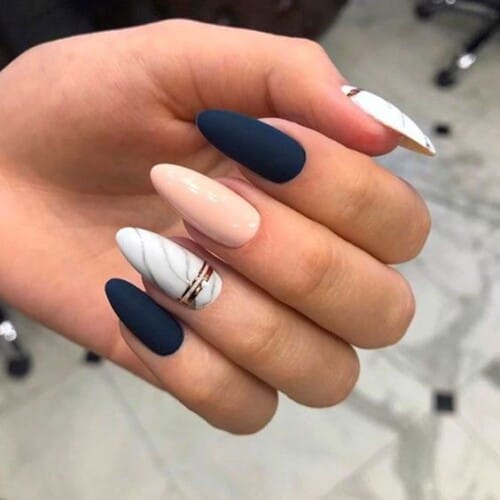 55+ Chillingly Gorgeous Winter Nails You'll Definitely Want To Copy