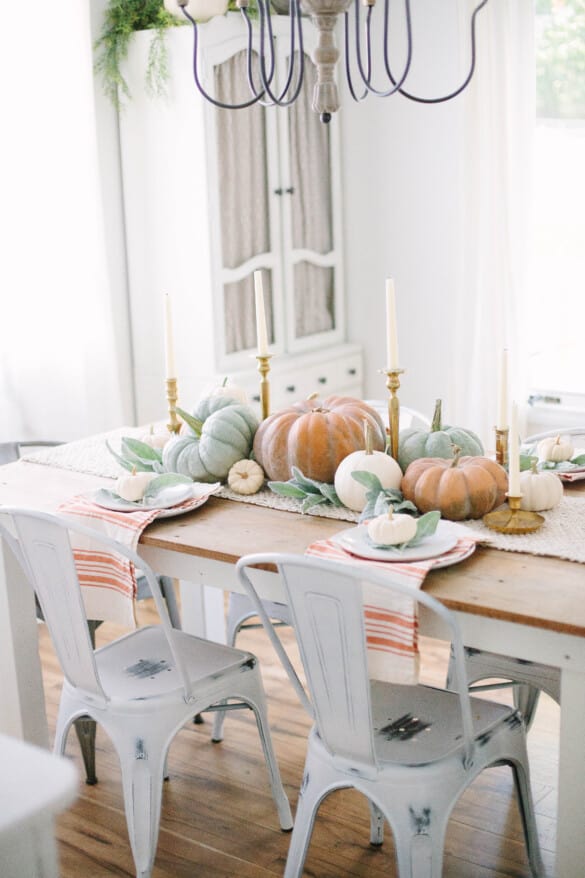 35+ Glam Thanksgiving Decorations and Inspiration Photos