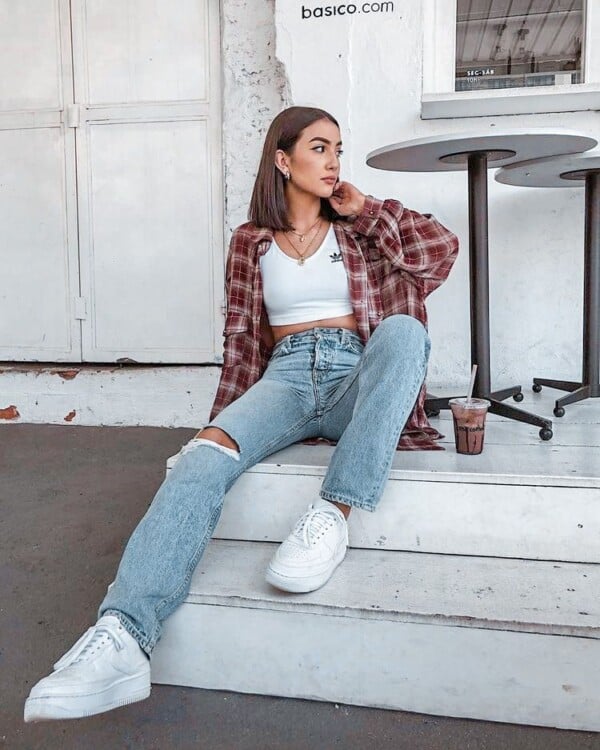 30+ Outfits With Jeans For An Ultra-Chic, Affordable Wardrobe