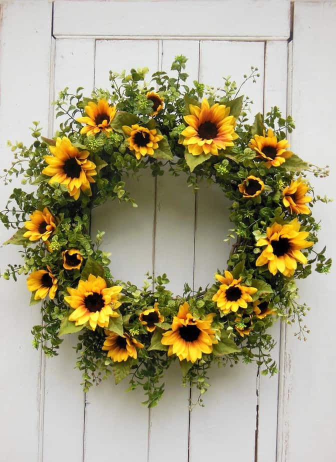 35+ Spring & Summer Wreaths For The Front Door