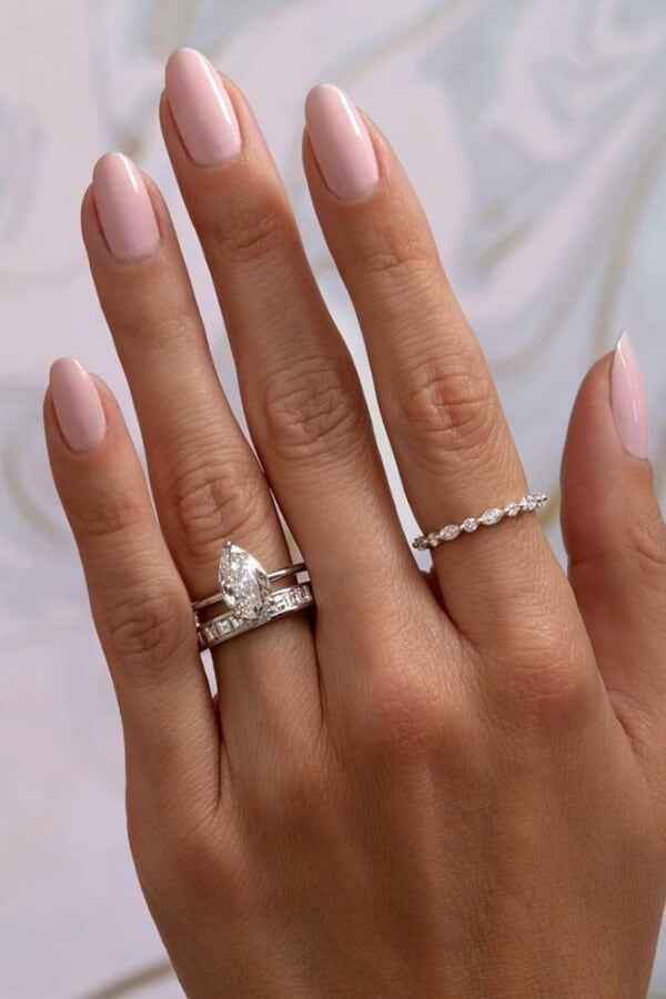30+ Elegant & Classy Nails For Any Occasion