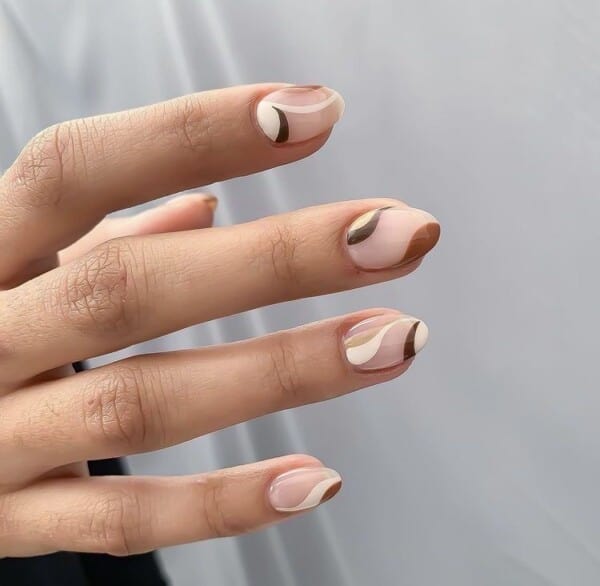 40+ Abstract Nail Art To Inspire Your Next Manicure