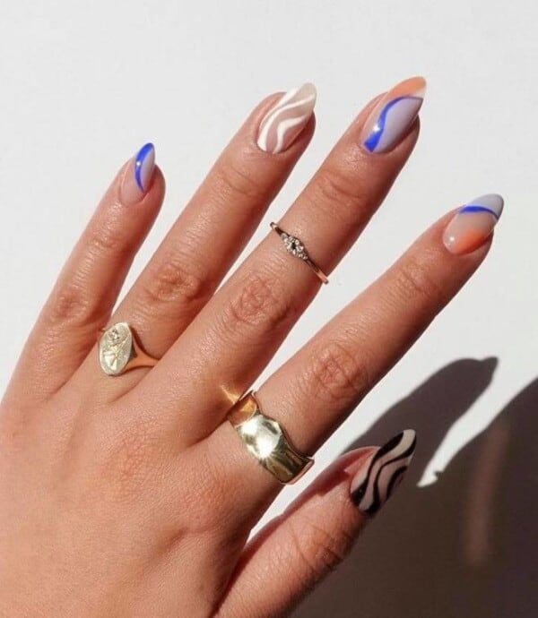 40+ Abstract Nail Art To Inspire Your Next Manicure
