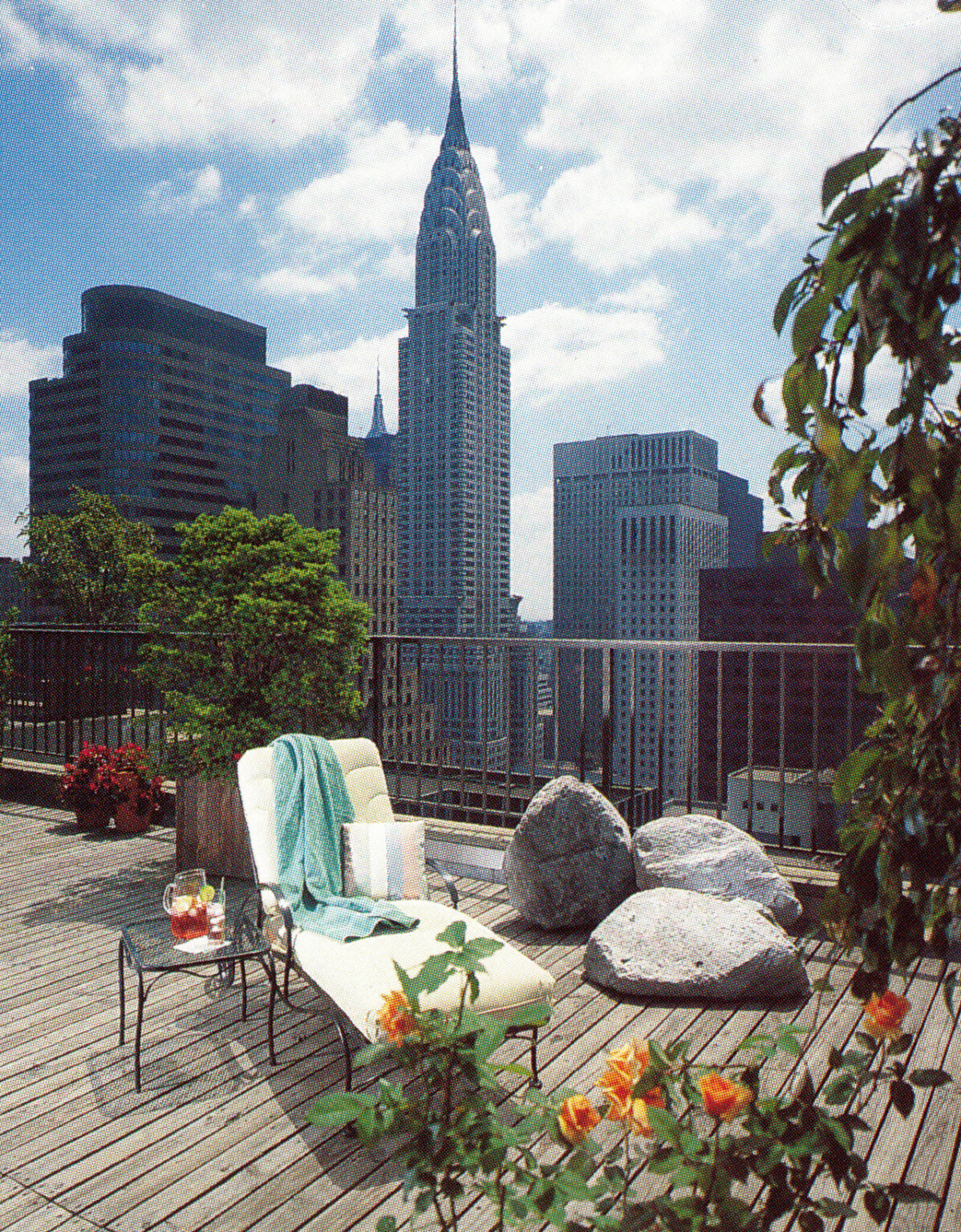 60+ Outdoor Patio Ideas For A Trendy Outdoor Space