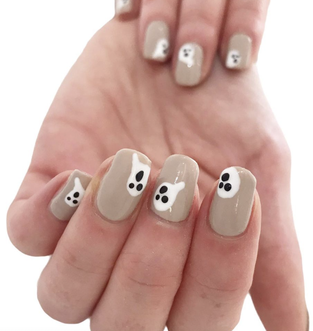 50+ Spooky Ghost Nails For Halloween | Chasing Daisies