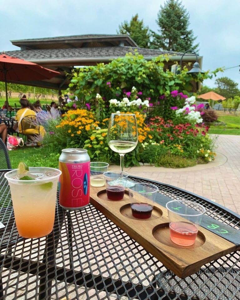 The Hottest Wineries In Cape Cod To Visit This Summer