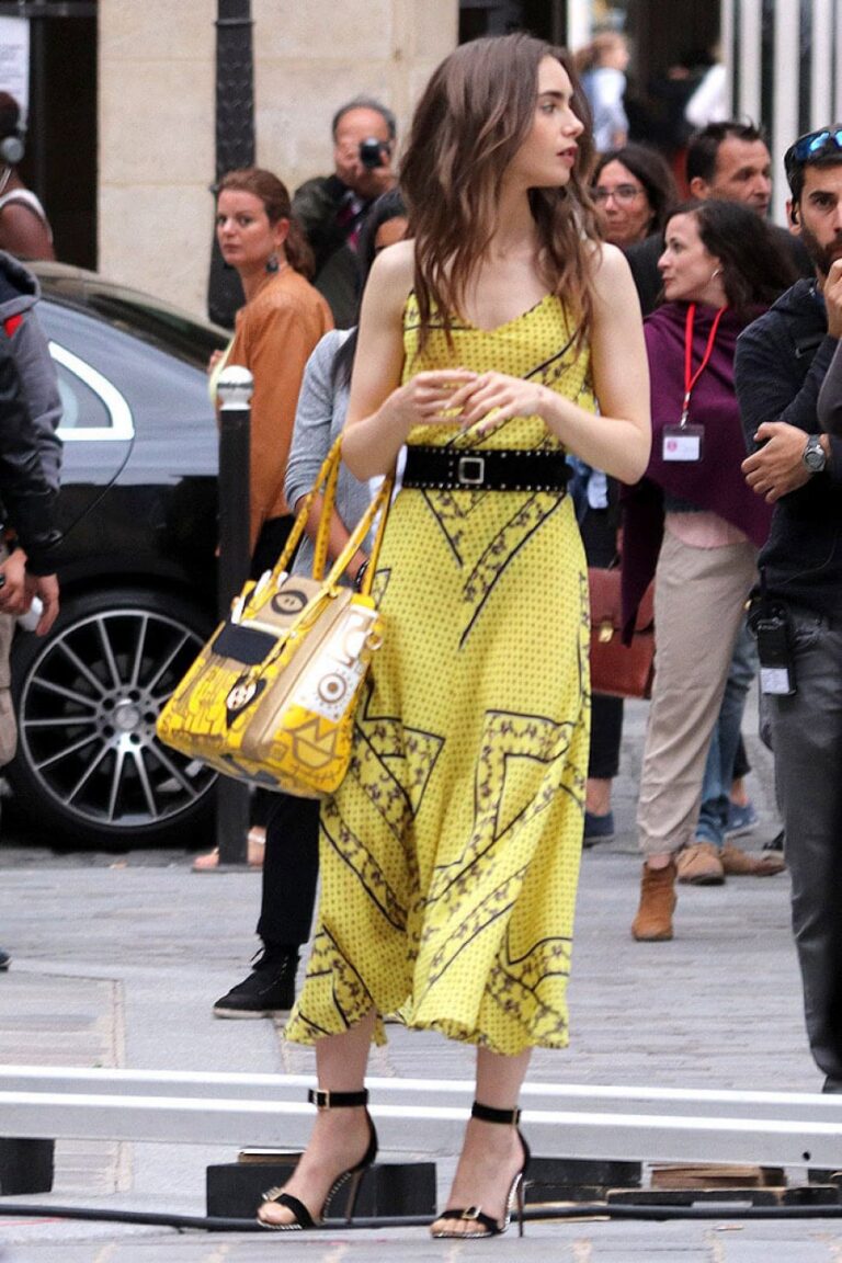 22 Emily In Paris Outfits That We're Obsessed With Right Now