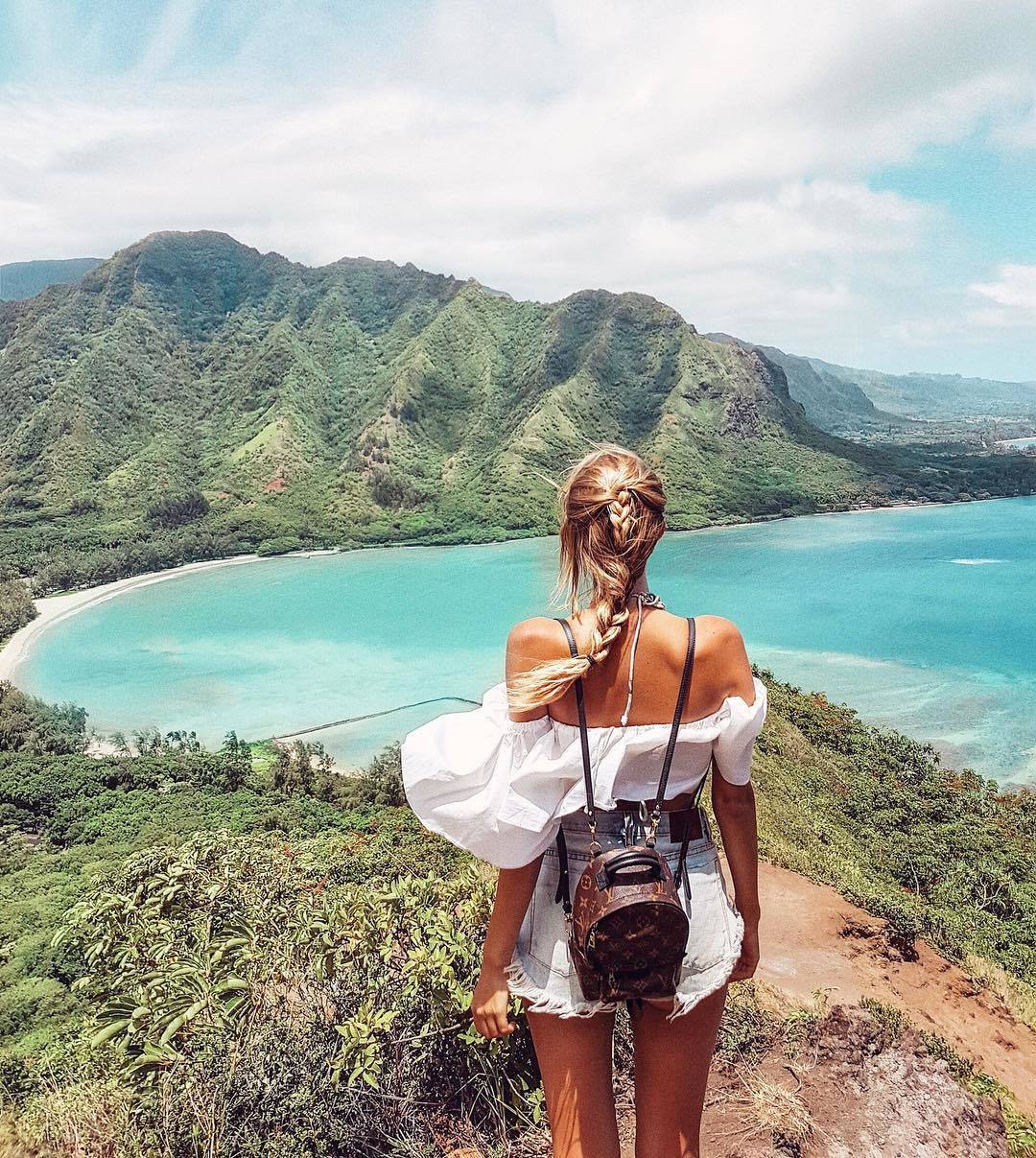 What To Wear In Hawaii | Hawaii Outfit Guide For Each Season