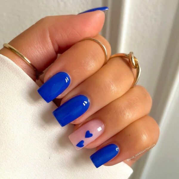 50+ Royal Blue Nails That Are Trending Right Now