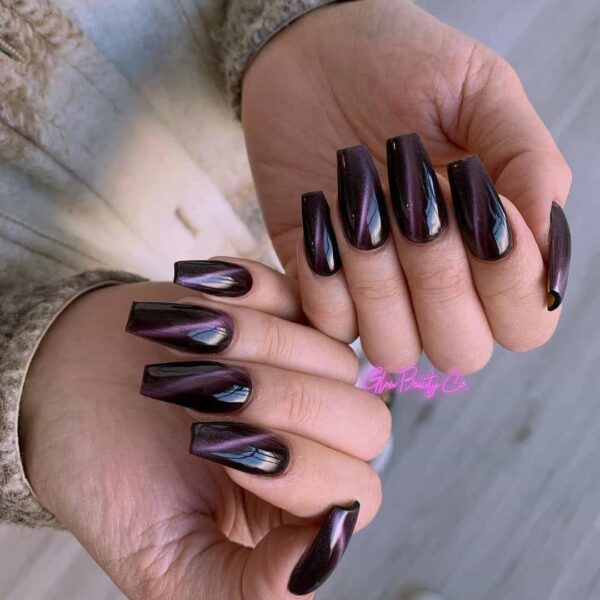 35+ Cat Eye Nails: The Hottest Nail Trend Right Now