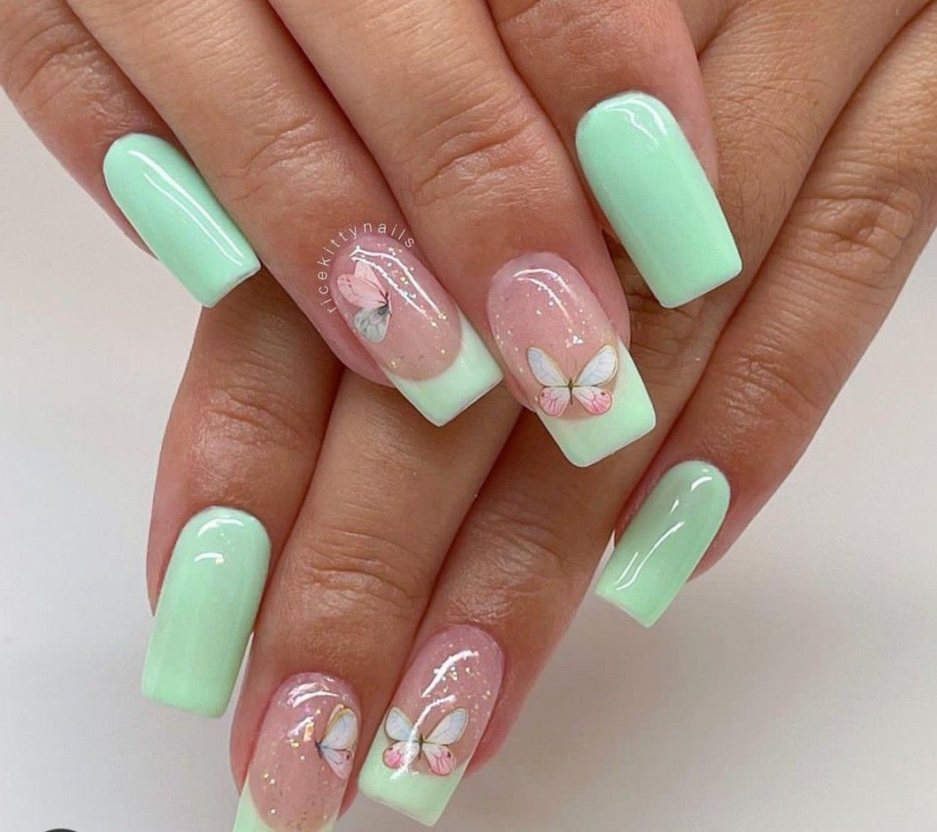 45+ Gorgeous Mint Green Nails To Try This Year For A Fresh Manicure