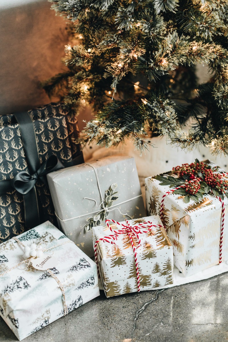 42+ Practical Gifts For Truck Drivers | UPDATED 2022