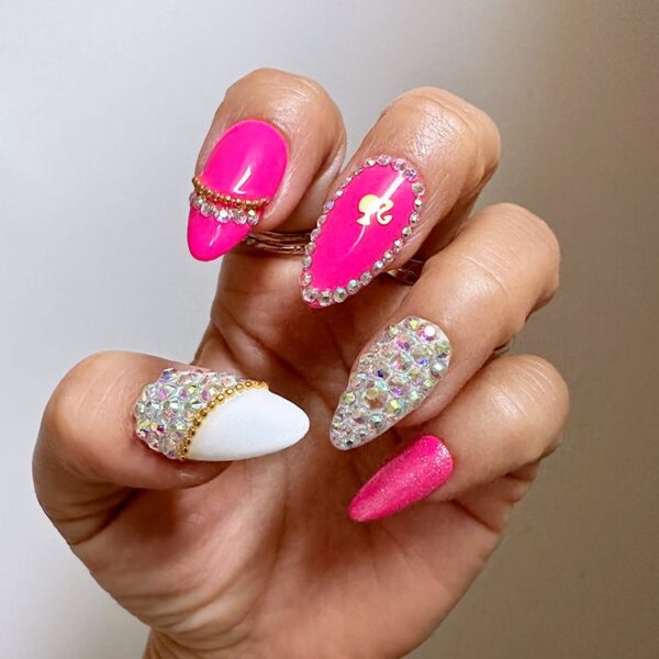 55+ Trending Barbie Nails To Copy Right Now | Barbie Nail Inspo