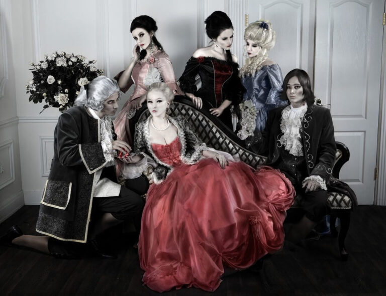 33+ Spooky Adult Halloween Themes For Your Party