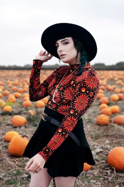 28+ Super Cute Witch Costume Ideas To Copy | Chasing Daisies