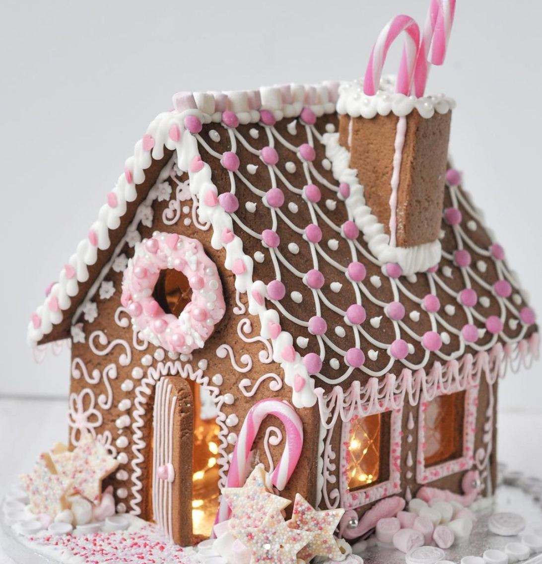 80+ Creative Gingerbread House Ideas For Inspiration This Christmas