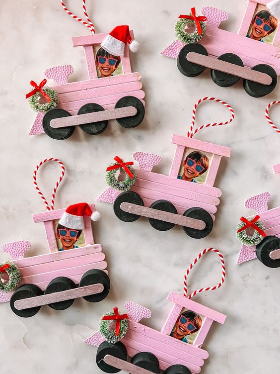 50+ Awesome Christmas Crafts For Kids
