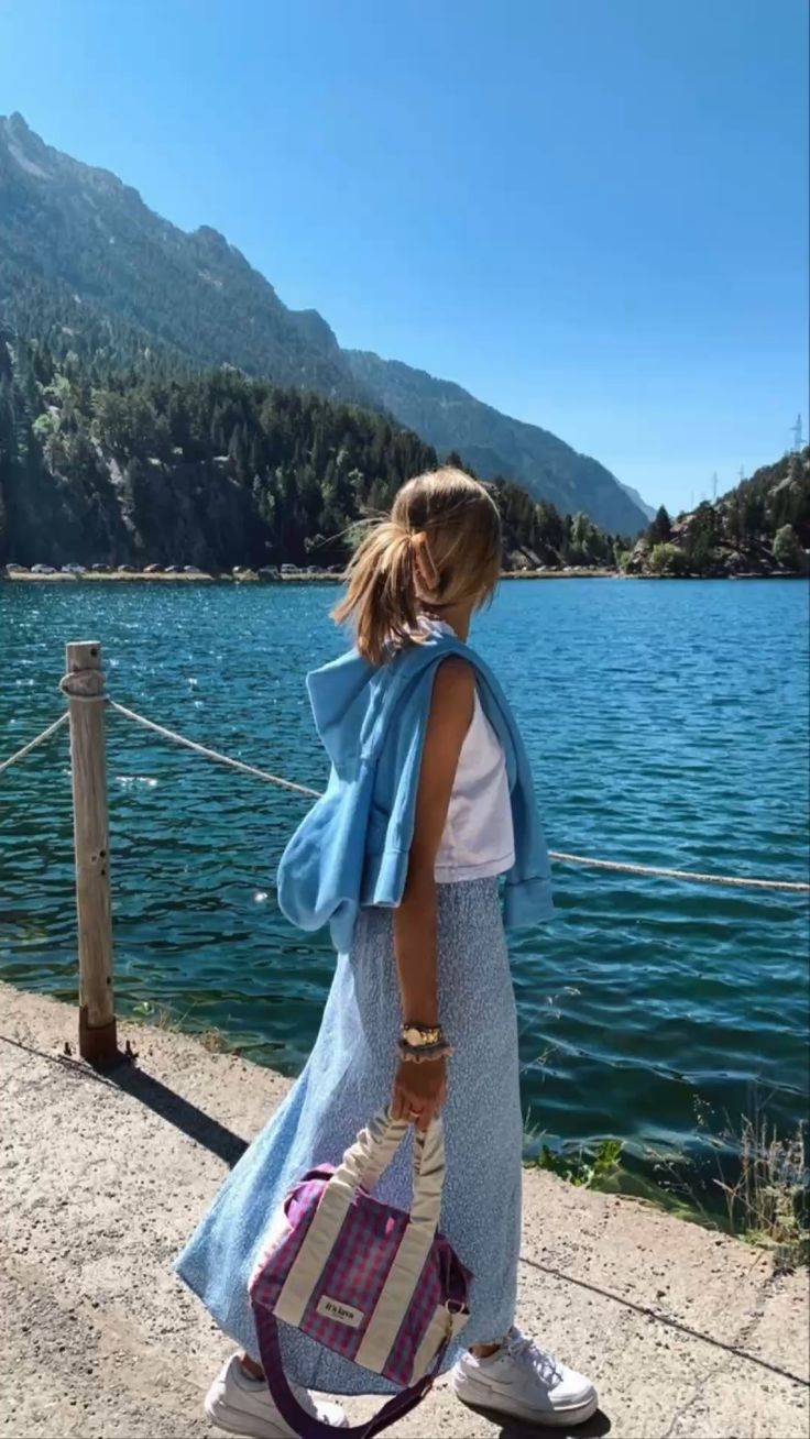 coastal-grandmother-aesthetic-4